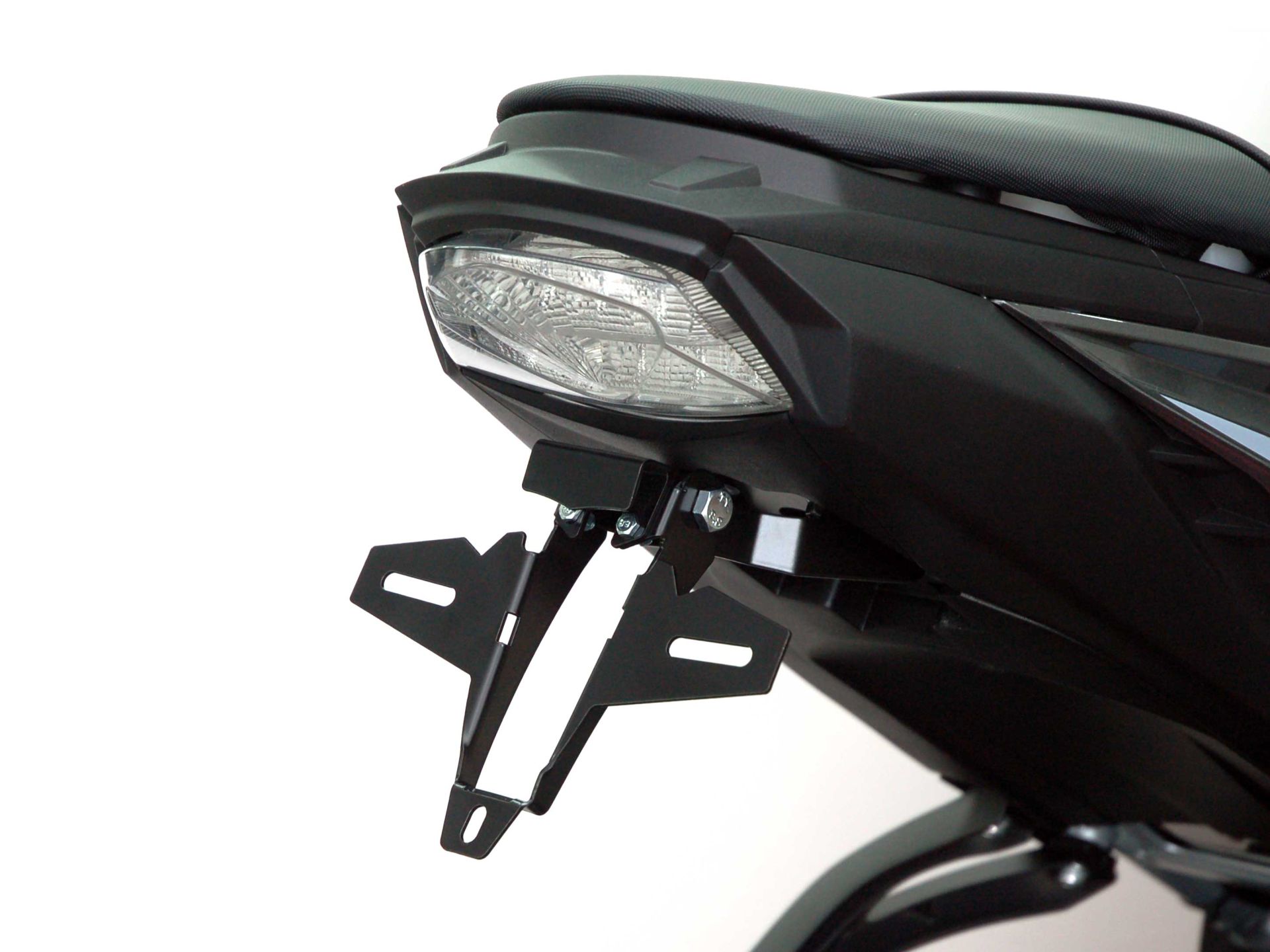 Soporte de matrícula IQ1 para Suzuki GSX-S 1000 | 950 (2021-2025)